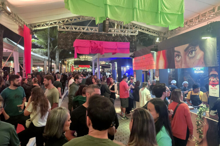 Beach Burger chega ao último dia com programação musical em Macaé ...